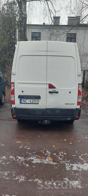Balts Renault Master 2011 Rīga, ar dzinēja tilpumu 2.30 L un nobraukumu 460 tūkst. km par 3000 €, foto 4 vietnē AUTOMOTO.COM.LV