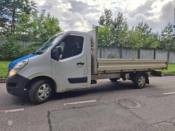 White Renault Master 2012 in Vilnius, with an engine capacity of 2.30 L and mileage of 418 thousand km for 5999 €, photo 4 on AUTOMOTO.COM.LV