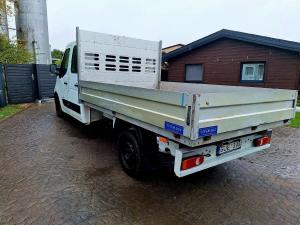 White Renault Master 2013 in Vilnius, with an engine capacity of 2.30 L and mileage of 220 thousand km for 5700 €, photo 4 on AUTOMOTO.COM.LV