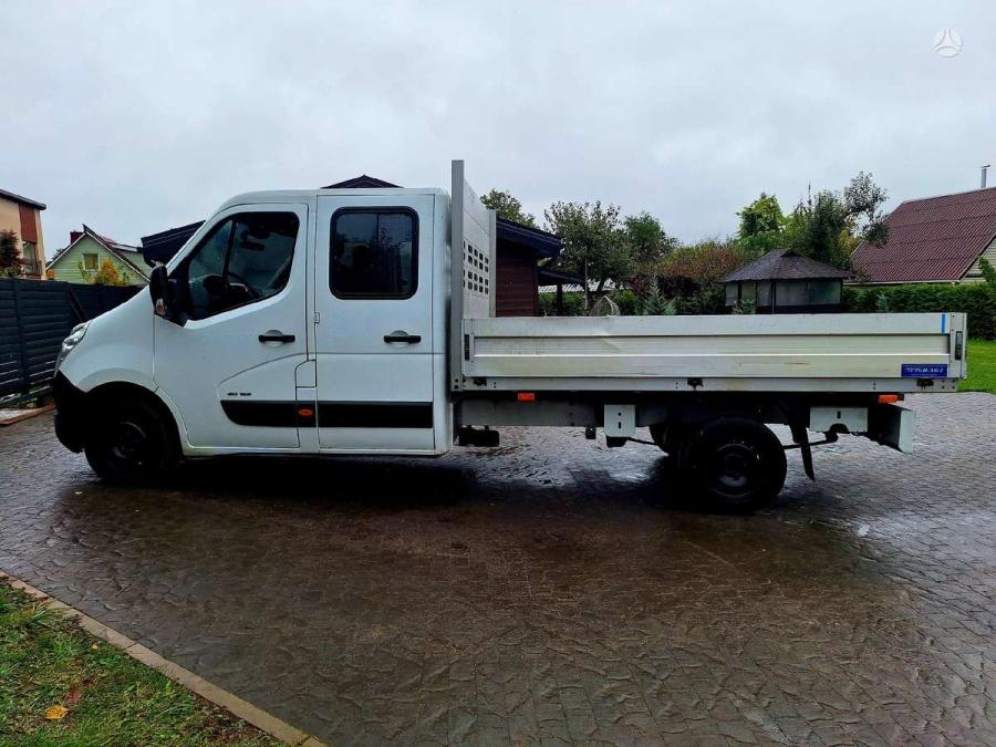 White Renault Master 2013 in Vilnius, with an engine capacity of 2.30 L and mileage of 220 thousand km for 5700 €, photo 6 on AUTOMOTO.COM.LV