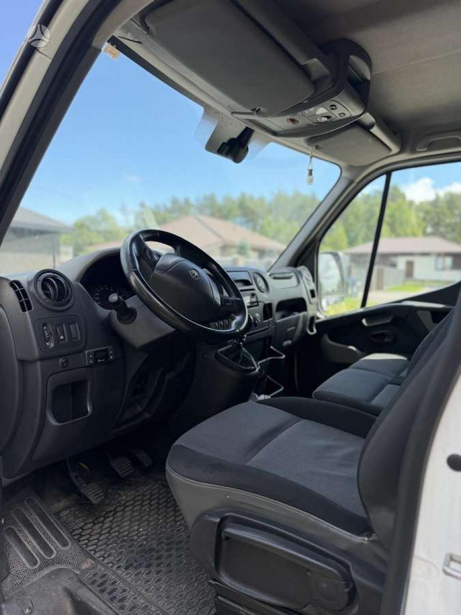 Balts Renault Master 2013 Šilutė, ar dzinēja tilpumu 2.30 L un nobraukumu 254 tūkst. km par 5700 €, foto 7 vietnē AUTOMOTO.COM.LV