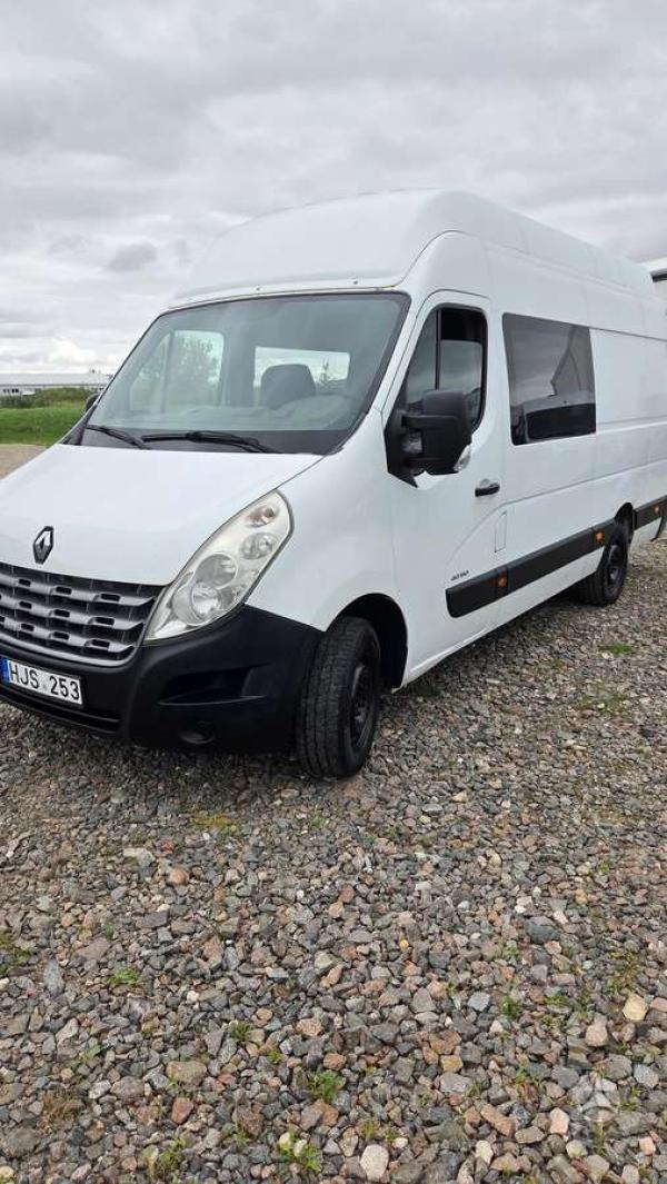 White Renault Master 2013 in Siauliai, with an engine capacity of 2.30 L and mileage of 318 thousand km for 6200 €, photo 1 on AUTOMOTO.COM.LV