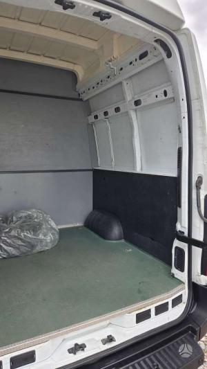 Balts Renault Master 2013 Šauļi, ar dzinēja tilpumu 2.30 L un nobraukumu 318 tūkst. km par 6200 €, foto 16 vietnē AUTOMOTO.COM.LV
