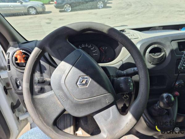 Balts Renault Master 2013 Viļņa, ar dzinēja tilpumu 2.30 L un nobraukumu 165 tūkst. km par 2150 €, foto 6 vietnē AUTOMOTO.COM.LV