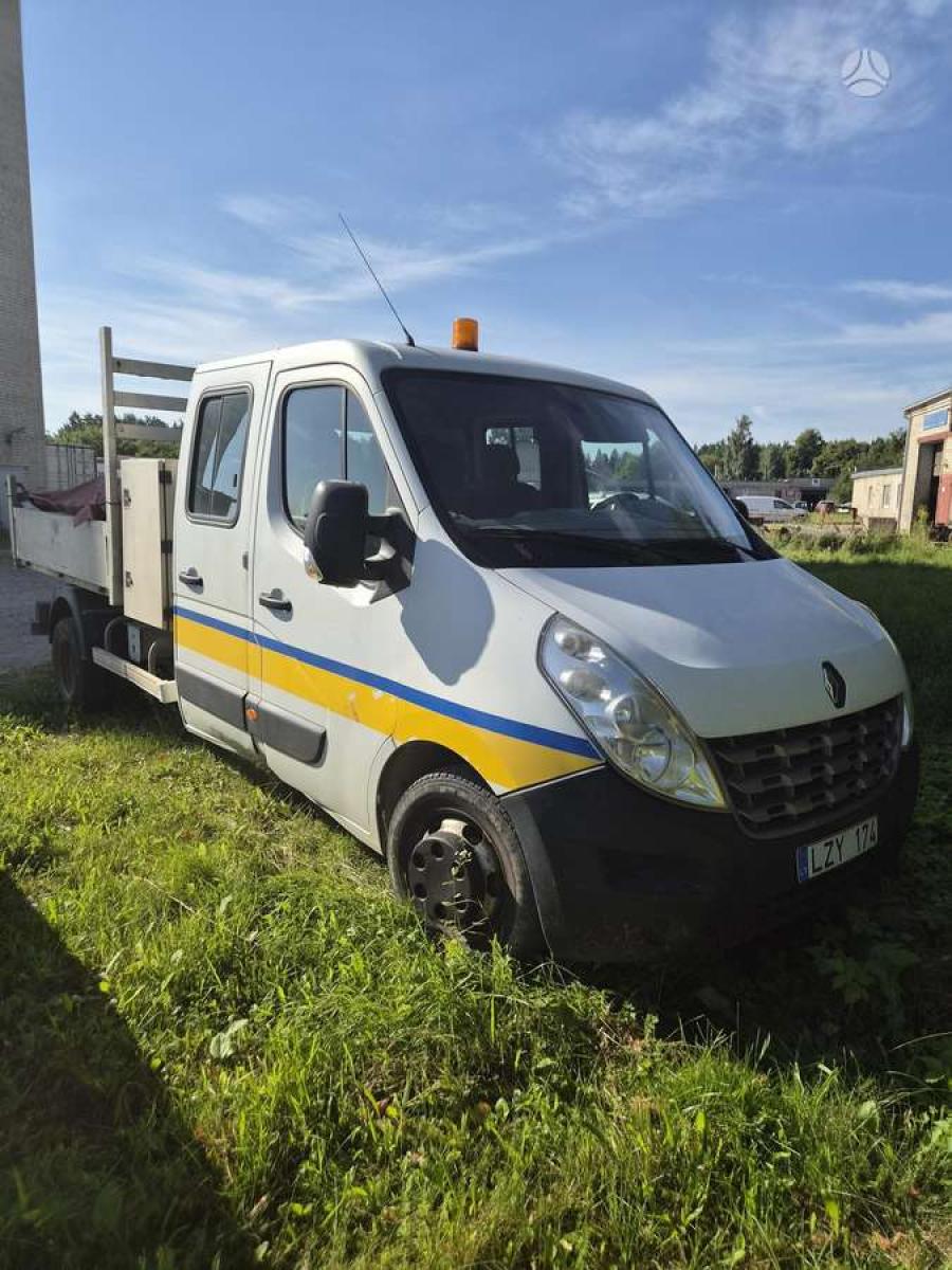 White Renault Master 2013 in Vilnius, with an engine capacity of 2.30 L and mileage of 297 thousand km for 6700 €, photo 3 on AUTOMOTO.COM.LV