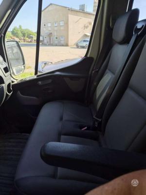 White Renault Master 2013 in Vilnius, with an engine capacity of 2.30 L and mileage of 297 thousand km for 6700 €, photo 9 on AUTOMOTO.COM.LV