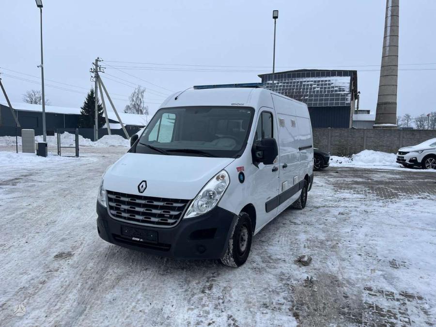 White Renault Master 2014 in Taurage, with an engine capacity of 2.30 L and mileage of 330 thousand km for 5900 €, photo 4 on AUTOMOTO.COM.LV