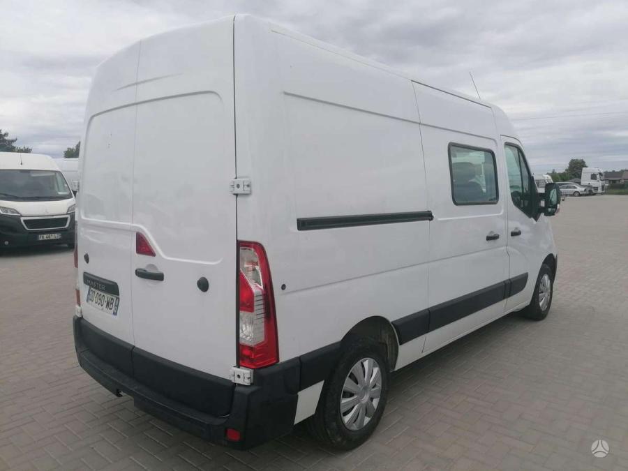 White Renault Master 2014 in Taurage, with an engine capacity of 2.30 L and mileage of 255 thousand km for 6800 €, photo 5 on AUTOMOTO.COM.LV