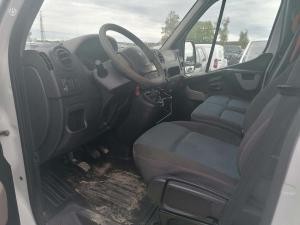 White Renault Master 2014 in Taurage, with an engine capacity of 2.30 L and mileage of 255 thousand km for 6800 €, photo 9 on AUTOMOTO.COM.LV