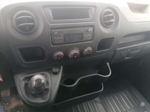 White Renault Master 2014 in Taurage, with an engine capacity of 2.30 L and mileage of 255 thousand km for 6800 €, photo 12 on AUTOMOTO.COM.LV