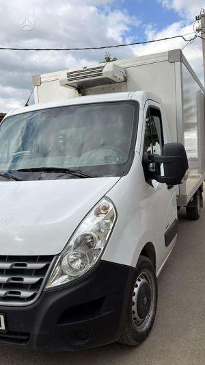White Renault Master 2014 in Pakruojis, with an engine capacity of 2.30 L and mileage of 285 thousand km for 7550 €, photo 3 on AUTOMOTO.COM.LV