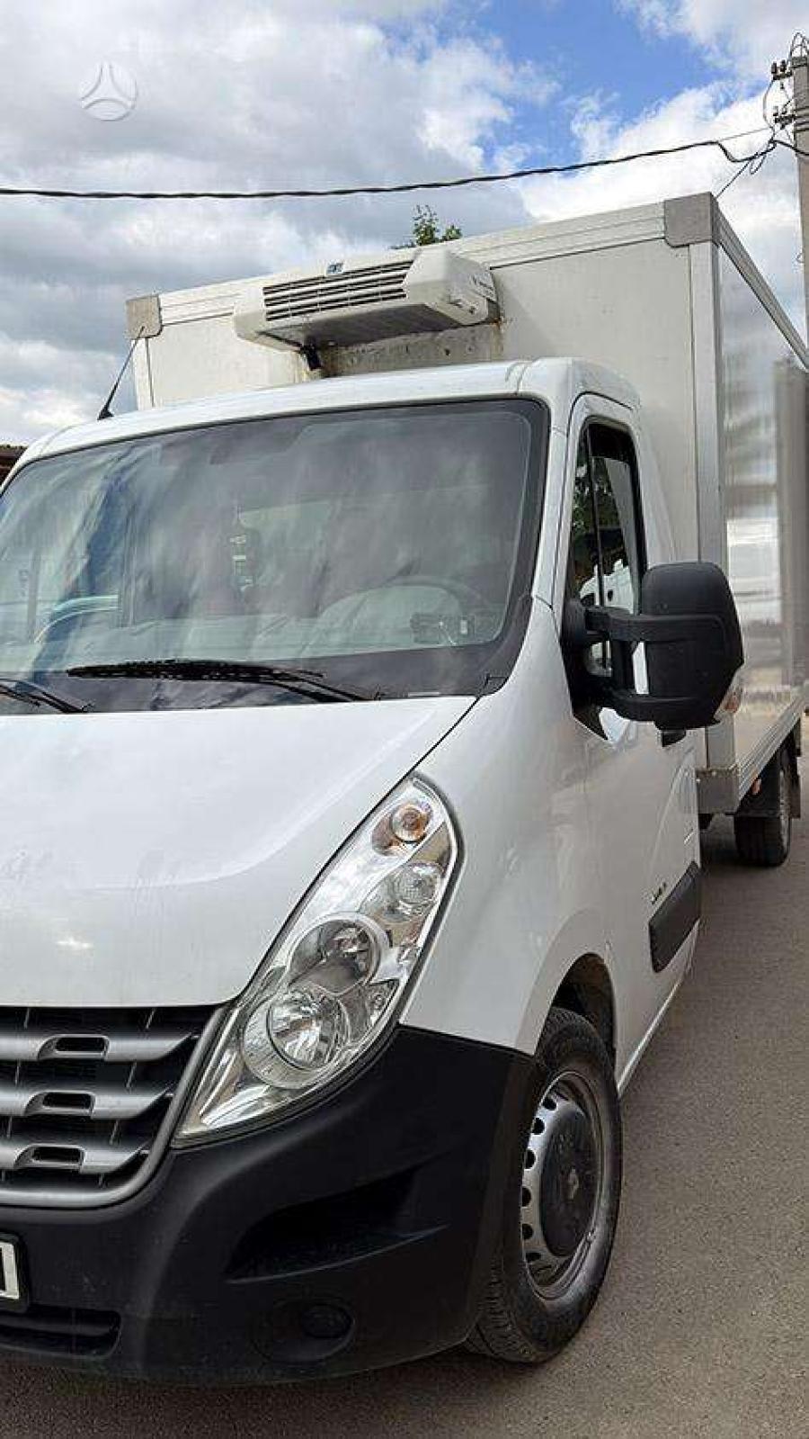 White Renault Master 2014 in Pakruojis, with an engine capacity of 2.30 L and mileage of 285 thousand km for 7550 €, photo 3 on AUTOMOTO.COM.LV