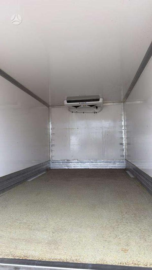 Balts Renault Master 2014 Pakruojis, ar dzinēja tilpumu 2.30 L un nobraukumu 285 tūkst. km par 7550 €, foto 4 vietnē AUTOMOTO.COM.LV