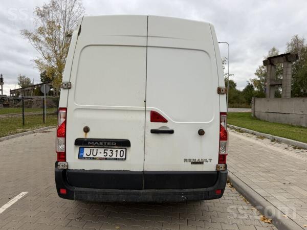 Renault Master 2014 in Jelgava on AUTOMOTO.COM.LV White Renault Master 2014 in Jelgava, with an engine capacity of 2.30 L and mileage of 515 thousand km for 5100 €, photo 8 on AUTOMOTO.COM.LV