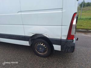 White Renault Master 2015 in Taurage, with an engine capacity of 2.30 L and mileage of 350 thousand km for 4300 €, photo 3 on AUTOMOTO.COM.LV