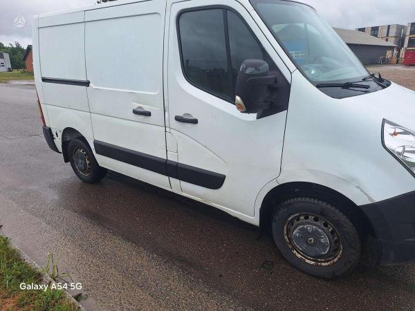 Balts Renault Master 2015 Tauragė, ar dzinēja tilpumu 2.30 L un nobraukumu 350 tūkst. km par 4300 €, foto 5 vietnē AUTOMOTO.COM.LV