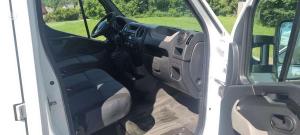 White Renault Master 2015 in Taurage, with an engine capacity of 2.30 L and mileage of 230 thousand km for 6700 €, photo 9 on AUTOMOTO.COM.LV