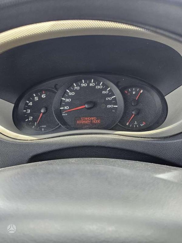 White Renault Master 2015 in Kaunas, with an engine capacity of 2.30 L and mileage of 450 thousand km for 5800 €, photo 8 on AUTOMOTO.COM.LV