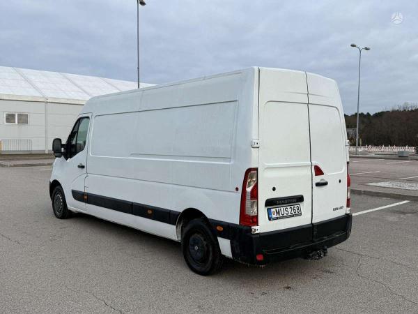 Balts Renault Master 2016 Viļņa, ar dzinēja tilpumu 2.30 L un nobraukumu 400 tūkst. km par 7500 €, foto 4 vietnē AUTOMOTO.COM.LV