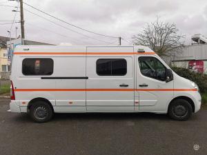 White Renault Master 2016 in Kaunas, with an engine capacity of 2.30 L and mileage of 270 thousand km for 6250 €, photo 2 on AUTOMOTO.COM.LV