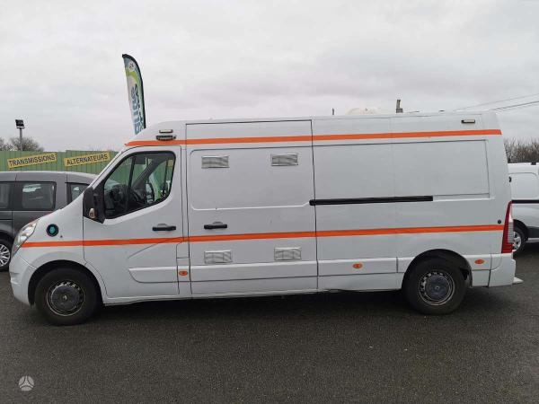 White Renault Master 2016 in Kaunas, with an engine capacity of 2.30 L and mileage of 270 thousand km for 6250 €, photo 3 on AUTOMOTO.COM.LV