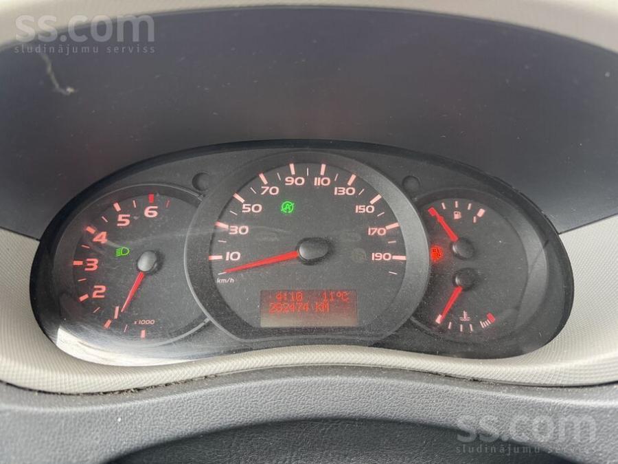 Balts Renault Master 2016 Jelgava, ar dzinēja tilpumu 2.30 L un nobraukumu 262 tūkst. km par 11000 €, foto 21 vietnē AUTOMOTO.COM.LV