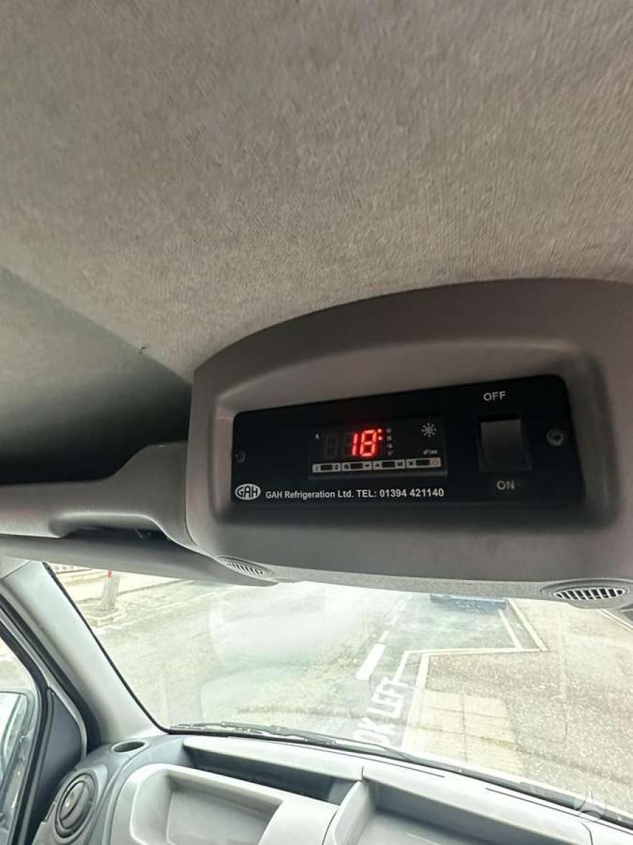 White Renault Master 2016 in Klaipeda, with an engine capacity of 2.30 L and mileage of 270 thousand km for 3350 €, photo 4 on AUTOMOTO.COM.LV