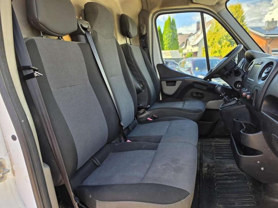 Balts Renault Master 2016 Tauragė, ar dzinēja tilpumu 2.30 L un nobraukumu 407 tūkst. km par 4400 €, foto 15 vietnē AUTOMOTO.COM.LV