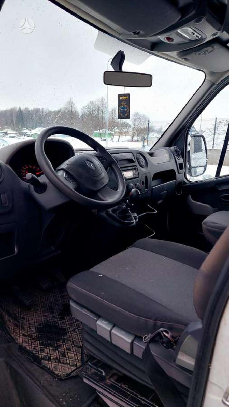 White Renault Master 2017 in Vilnius, with an engine capacity of 2.30 L and mileage of 287 thousand km for 7700 €, photo 3 on AUTOMOTO.COM.LV