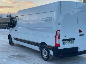 White Renault Master 2017 in Taurage, with an engine capacity of 2.30 L and mileage of 255 thousand km for 7300 €, photo 4 on AUTOMOTO.COM.LV