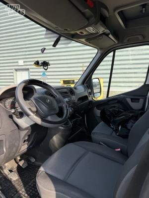 White Renault Master 2017 in Vilnius, with an engine capacity of 2.30 L and mileage of 400 thousand km for 8200 €, photo 9 on AUTOMOTO.COM.LV