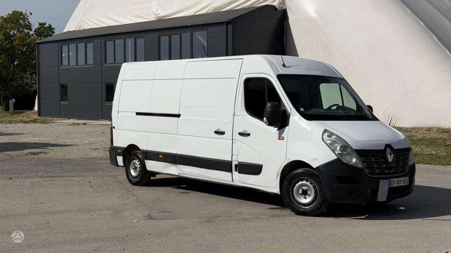 White Renault Master 2017 in Taurage, with an engine capacity of 2.30 L and mileage of 453 thousand km for 4900 €, photo 1 on AUTOMOTO.COM.LV