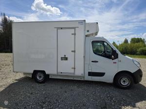 White Renault Master 2017 in Vilnius, with an engine capacity of 2.30 L and mileage of 240 thousand km for 4900 €, photo 5 on AUTOMOTO.COM.LV