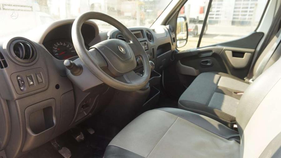 White Renault Master 2017 in Vilnius, with an engine capacity of 2.30 L and mileage of 210 thousand km for 5500 €, photo 18 on AUTOMOTO.COM.LV