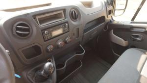 White Renault Master 2017 in Vilnius, with an engine capacity of 2.30 L and mileage of 210 thousand km for 5500 €, photo 21 on AUTOMOTO.COM.LV