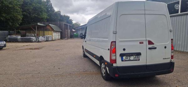 White Renault Master 2017 in Vilnius, with an engine capacity of 2.30 L and mileage of 528 thousand km for 6500 €, photo 4 on AUTOMOTO.COM.LV