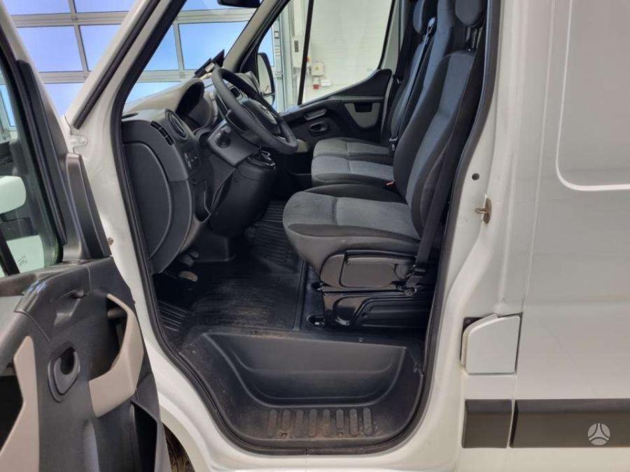 Balts Renault Master 2018 Radviliškis, ar dzinēja tilpumu 2.30 L un nobraukumu 182 tūkst. km par 11192 €, foto 9 vietnē AUTOMOTO.COM.LV