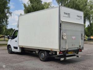 White Renault Master 2018 in Taurage, with an engine capacity of 2.30 L and mileage of 284 thousand km for 8000 €, photo 3 on AUTOMOTO.COM.LV