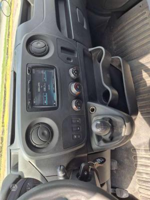 White Renault Master 2018 in Taurage, with an engine capacity of 2.30 L and mileage of 284 thousand km for 8000 €, photo 13 on AUTOMOTO.COM.LV