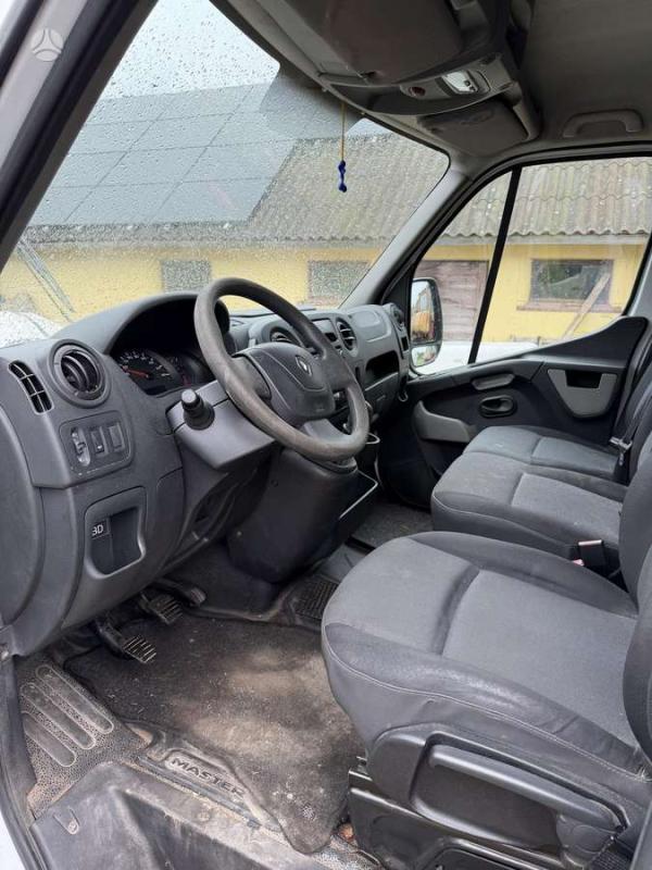 Balts Renault Master 2018 Šauļi, ar dzinēja tilpumu 2.30 L un nobraukumu 450 tūkst. km par 6900 €, foto 3 vietnē AUTOMOTO.COM.LV
