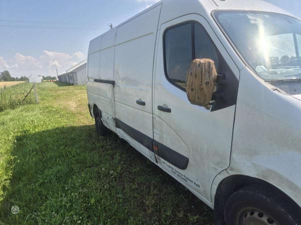 Белый Рено Мастер 2018 в Пакруойис, объемом двигателя 0.00 л и пробегом 389 тыс. км за 3600 €, фото 5 на AUTOMOTO.COM.LV