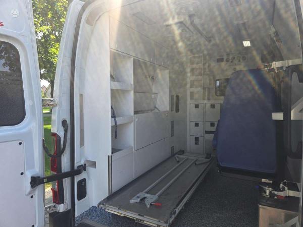 Balts Renault Master 2018 Tauragė, ar dzinēja tilpumu 2.30 L un nobraukumu 243 tūkst. km par 8500 €, foto 5 vietnē AUTOMOTO.COM.LV