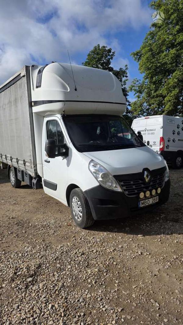 White Renault Master 2018 in Siauliai, with an engine capacity of 2.30 L and mileage of 717 thousand km for 7100 €, photo 1 on AUTOMOTO.COM.LV