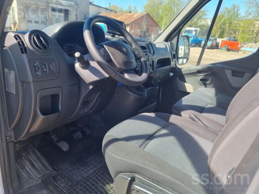 White Renault Master 2018 in Riga, with an engine capacity of 2.30 L and mileage of 315 thousand km for 15900 €, photo 7 on AUTOMOTO.COM.LV