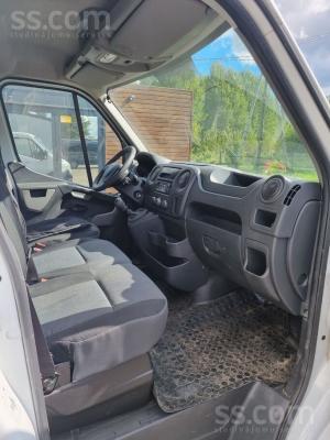Balts Renault Master 2018 Rīga, ar dzinēja tilpumu 2.30 L un nobraukumu 310 tūkst. km par 15300 €, foto 7 vietnē AUTOMOTO.COM.LV