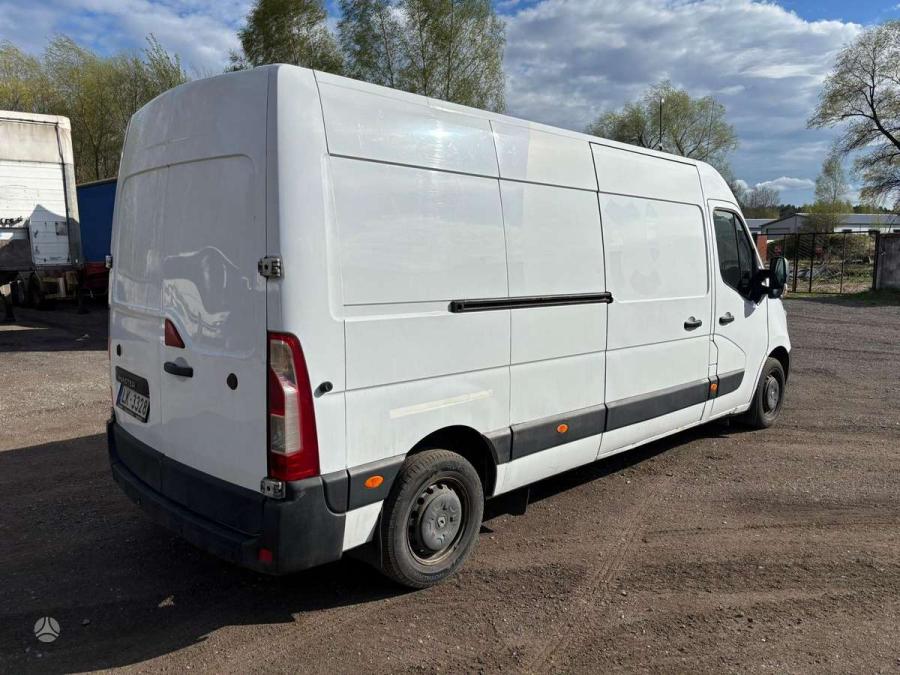 Balts Renault Master 2018 Rīga, ar dzinēja tilpumu 0.00 L un nobraukumu 555 tūkst. km par 4900 €, foto 4 vietnē AUTOMOTO.COM.LV