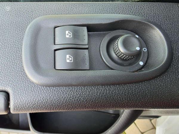 Balts Renault Master 2019 Rīga, ar dzinēja tilpumu 2.30 L un nobraukumu 134 tūkst. km par 16995 €, foto 11 vietnē AUTOMOTO.COM.LV