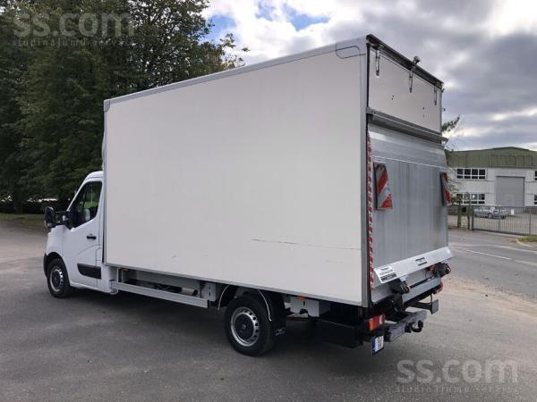 Balts Renault Master 2019 Ogre, ar dzinēja tilpumu 2.30 L un nobraukumu 230 tūkst. km par 15950 €, foto 3 vietnē AUTOMOTO.COM.LV