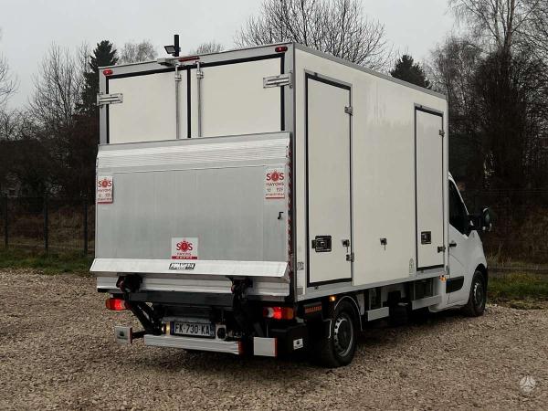 White Renault Master 2019 in Riga, with an engine capacity of 2.30 L and mileage of 186 thousand km for 16300 €, photo 8 on AUTOMOTO.COM.LV