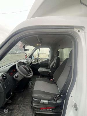Balts Renault Master 2019 Viļņa, ar dzinēja tilpumu 2.30 L un nobraukumu 141 tūkst. km par 18000 €, foto 4 vietnē AUTOMOTO.COM.LV